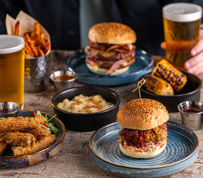 The Forth Hotel, Newcastle - Contemporary bar & classic pub